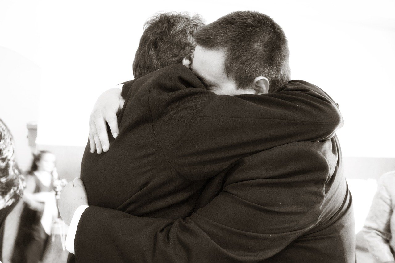 24 Ways to Help Practice Forgiveness (& 17 Reasons Why We Should)